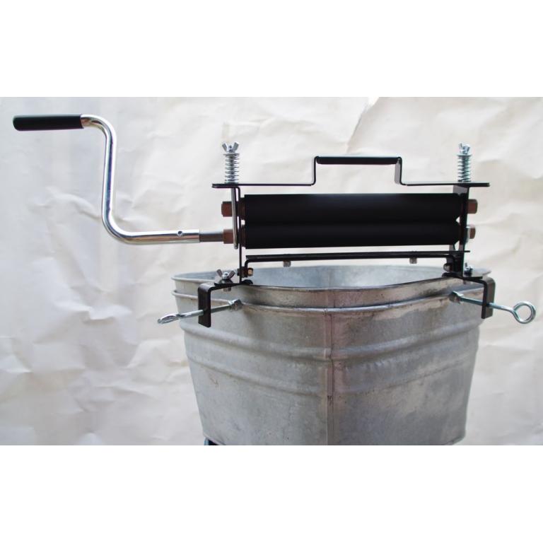 The Great American Wringer Co - Hand Wringer - Made in USA - Wisemen ...